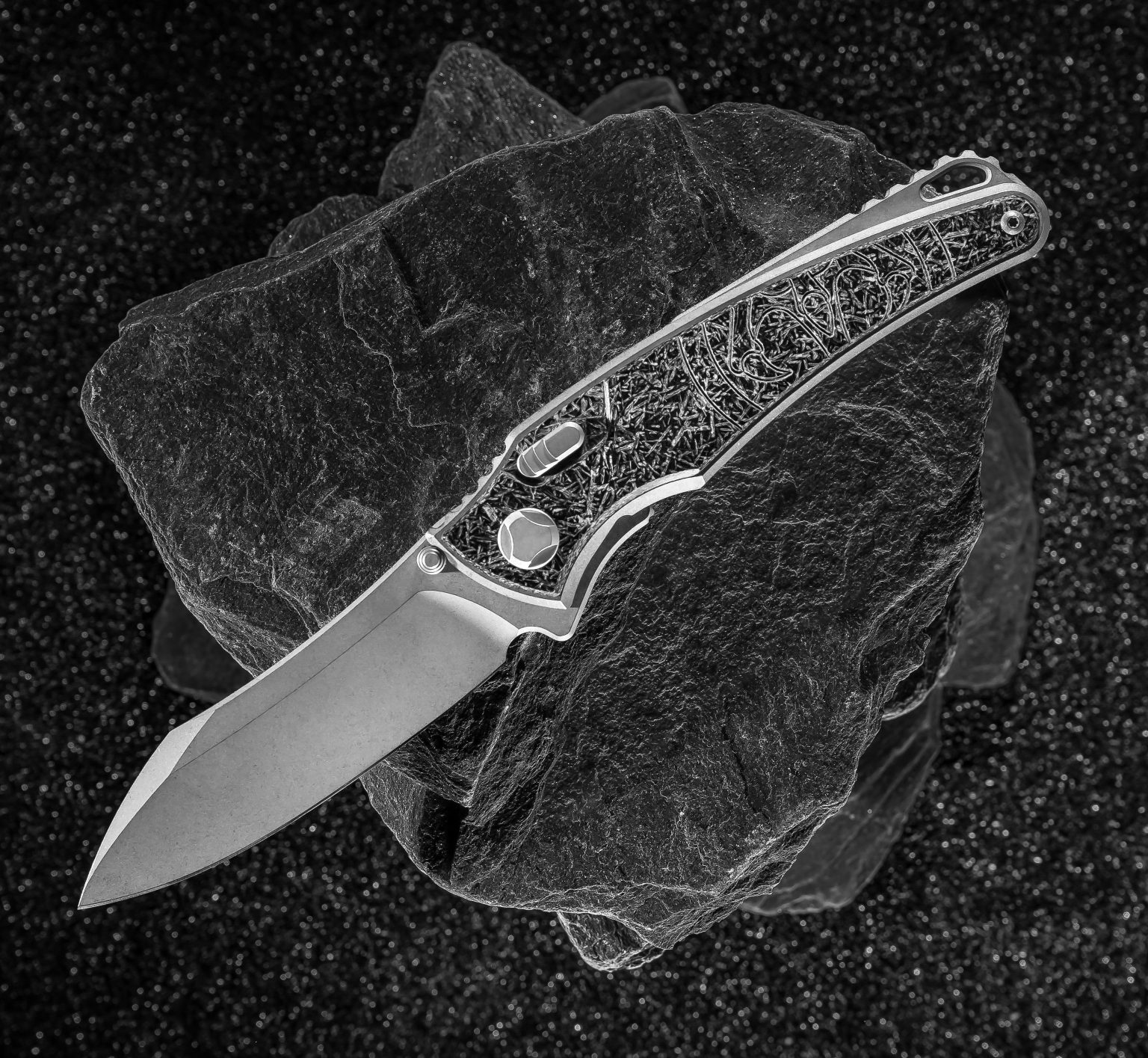 Hawk Talon – Black Glass – Hawk Knife Designs